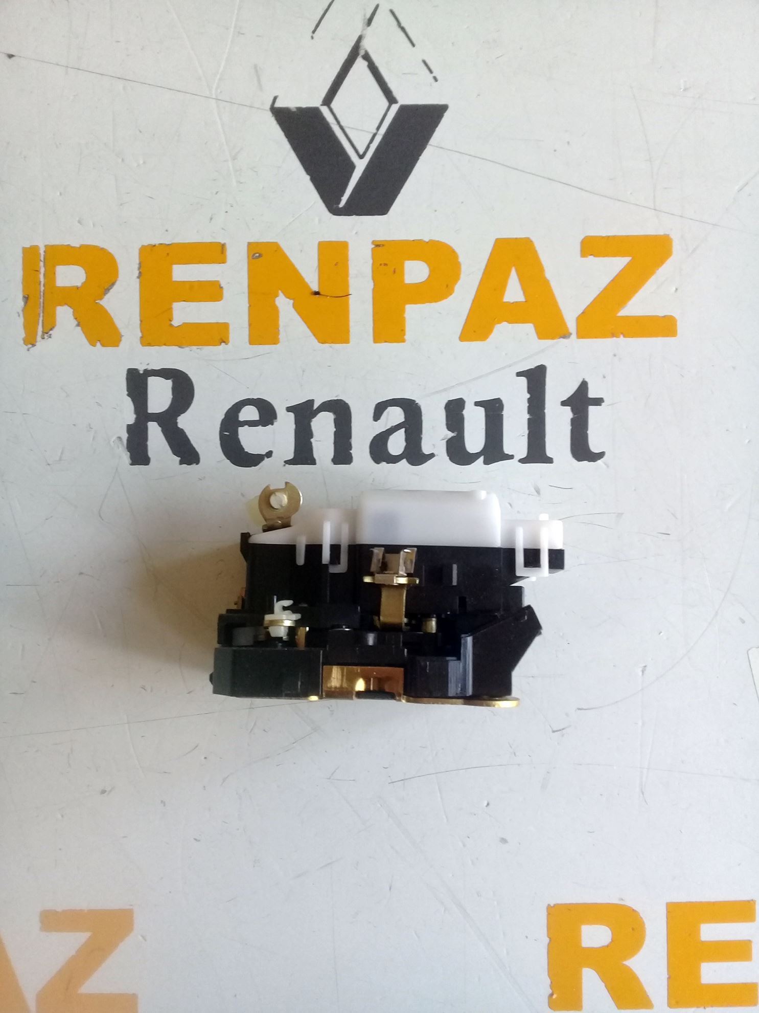 Renpaz Renault Yedek Parca. KANGO SAĞ ÖN KAPI KİLİDİ MOTORLU 8200727504 ...