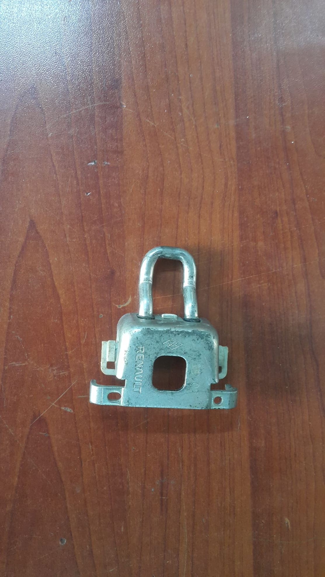 Renpaz Renault Yedek Parca. RENAULT MEGANE 1 BAGAJ KİLİT KARŞILIĞI ...