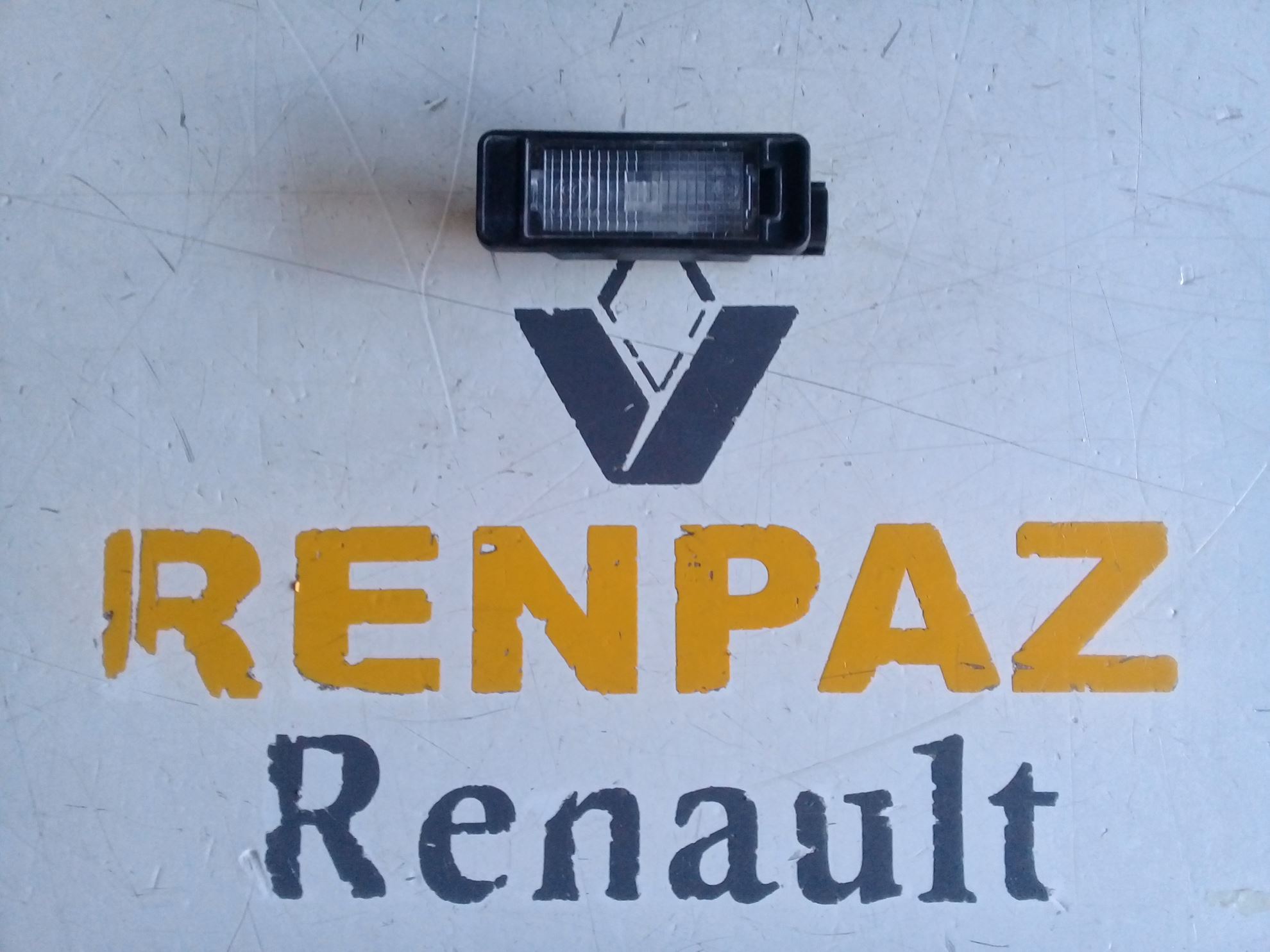 Renpaz Renault Yedek Parca. MEGANE 4/SCENİC 4/KOLEOS PLAKA LAMBASI ...